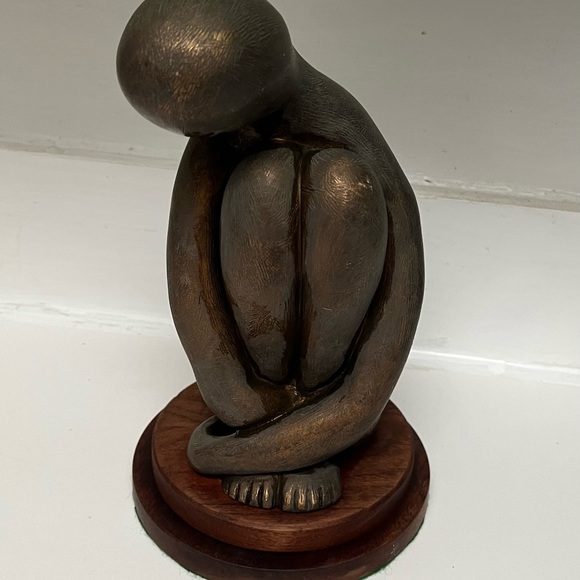 Hugo Robus | Art | Vintage Hugo Robus Sculpture Meditating Girl | Poshmark